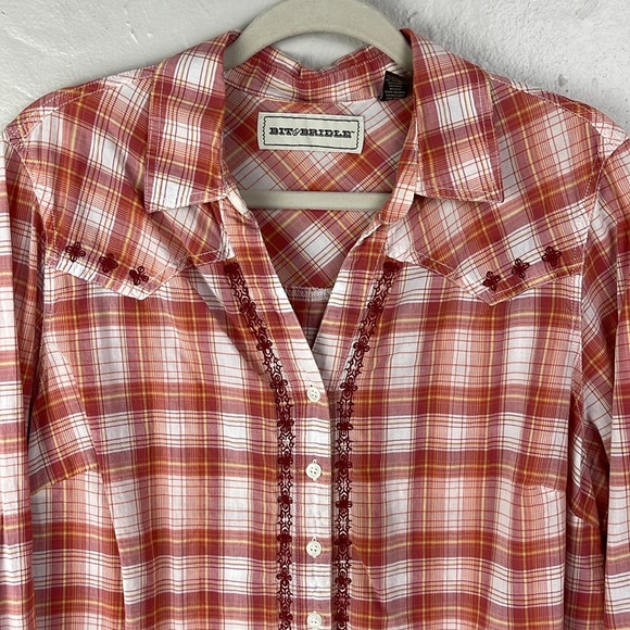 Bit & Bridle | Tops | Bit Bridle Peachy Coral Light Yellow Embroidered ...